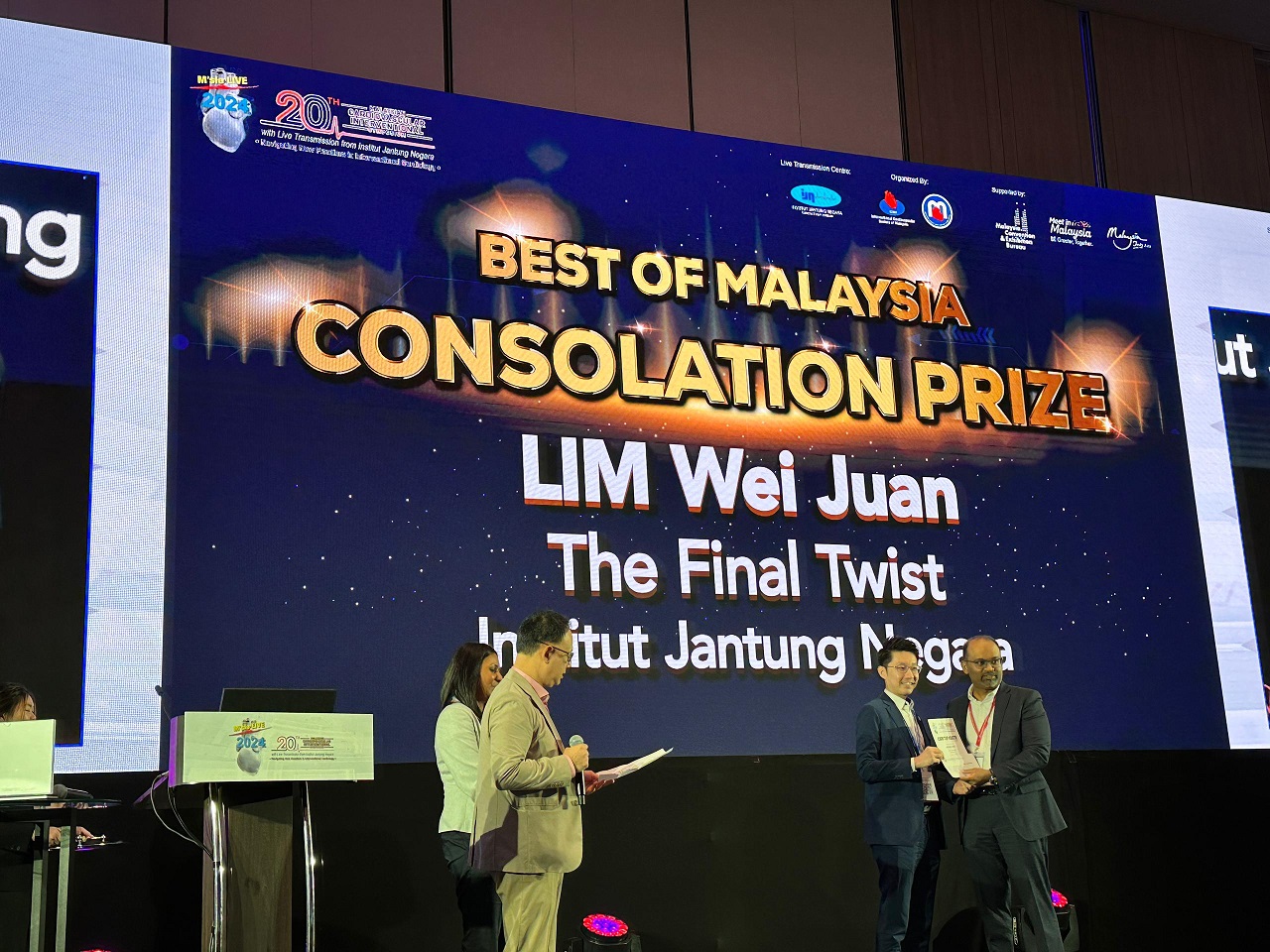 BOM Lim Wei Juan - Dr Lim Wei Juan